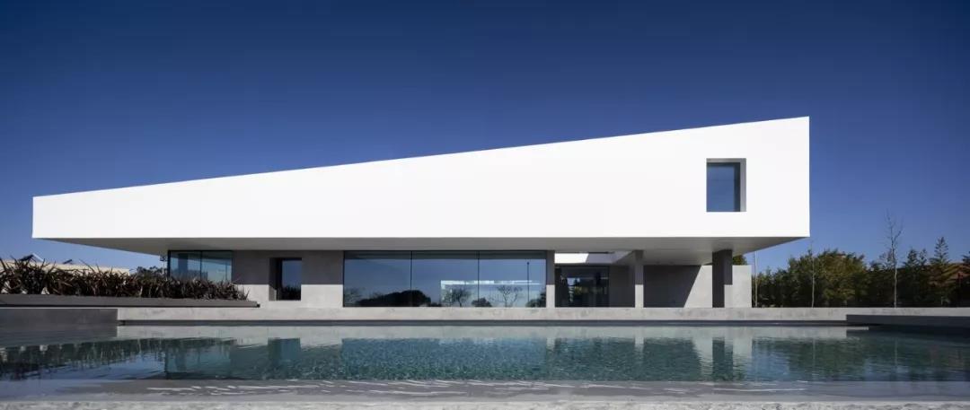 Less is More - Good Building Design Ideas - Part One